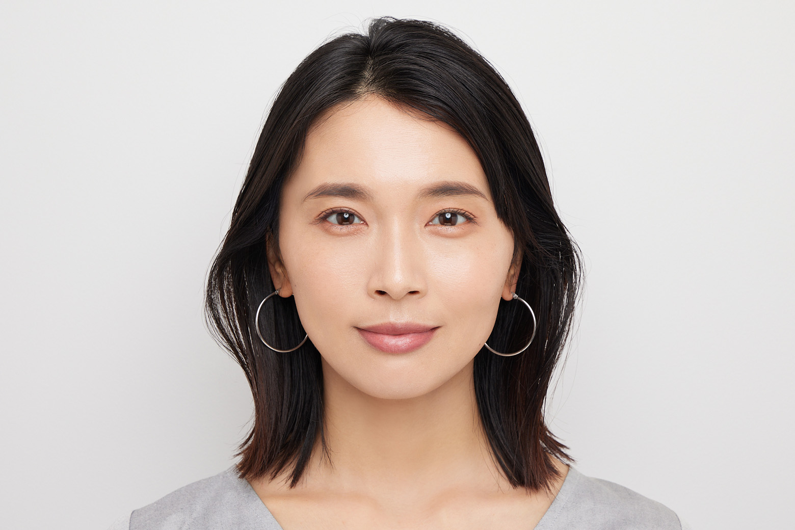 大人には大人のデカ目メイクを！【40代のメイクアップデート塾 vol.3】｜ビューティートピック｜サービスガーデン｜資生堂オンラインストア